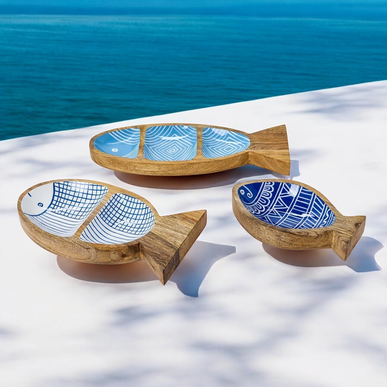 Hand-Crafted Fish Tray – Mellow Monkey