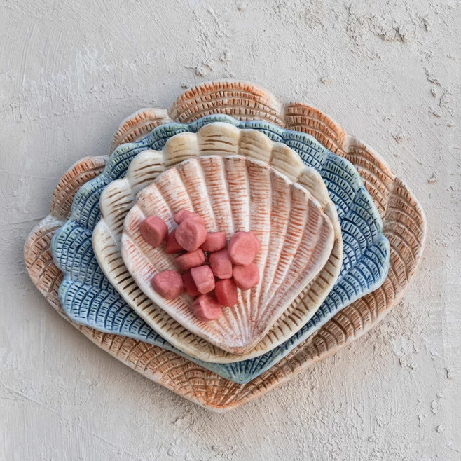 Hand-Painted Stoneware Shell Dish – Mellow Monkey